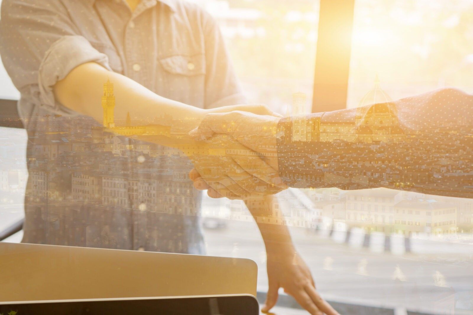 5 Easy Networking Tips from a Former Wallflower - Goalcast