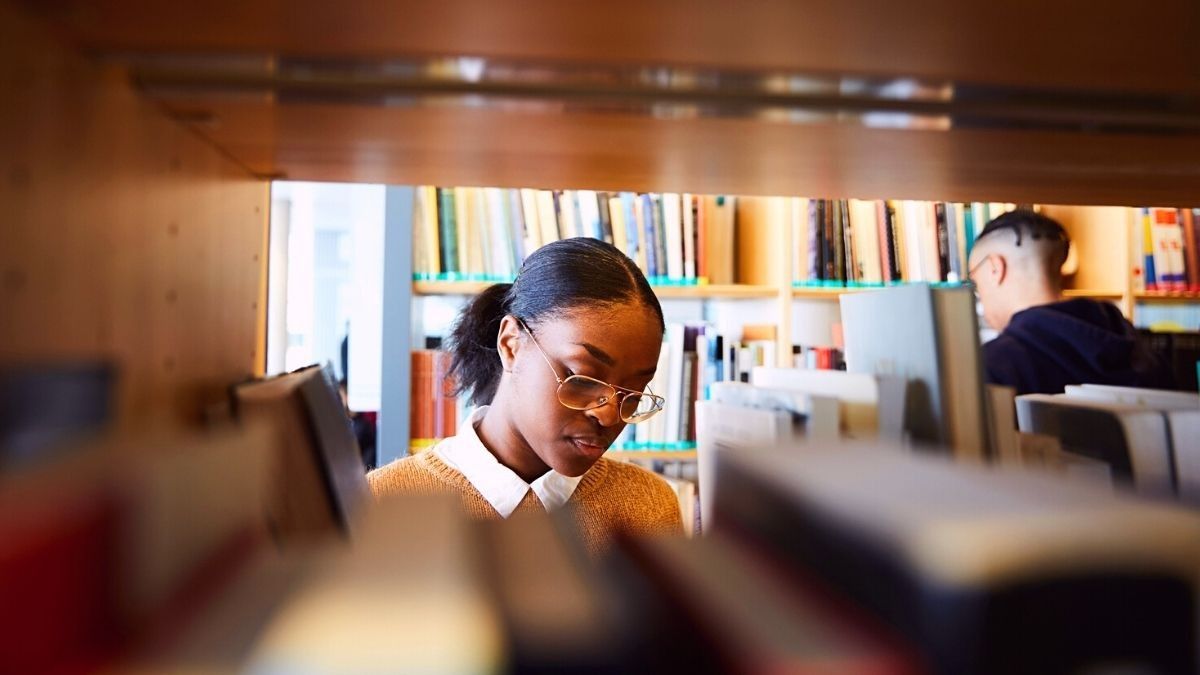 14 Best Motivational Books for Women - Goalcast